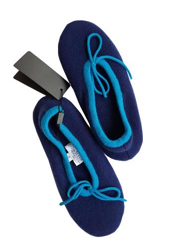 Cashmere Slippers- Colours: Blue, Dark Grey, Brown and Light Beige